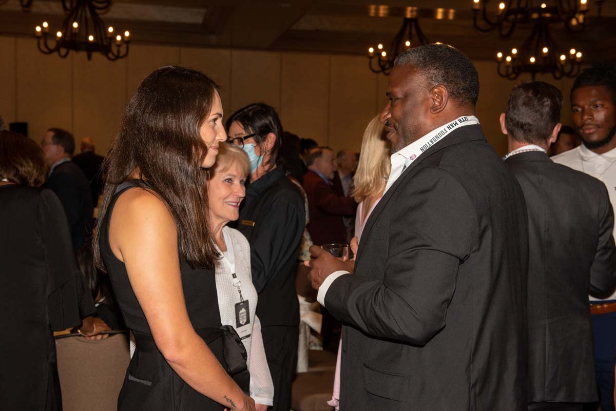 Derrick Smith | 12th Man Foundation