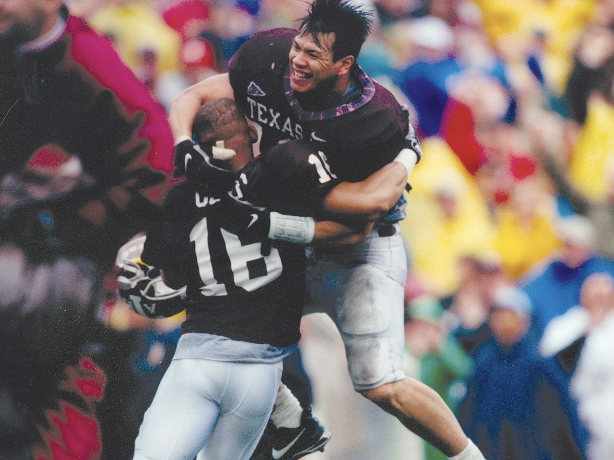 Dat Nguyen ’98 | 12th Man Foundation